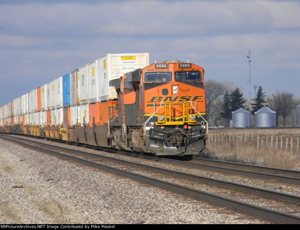 BNSF 6986